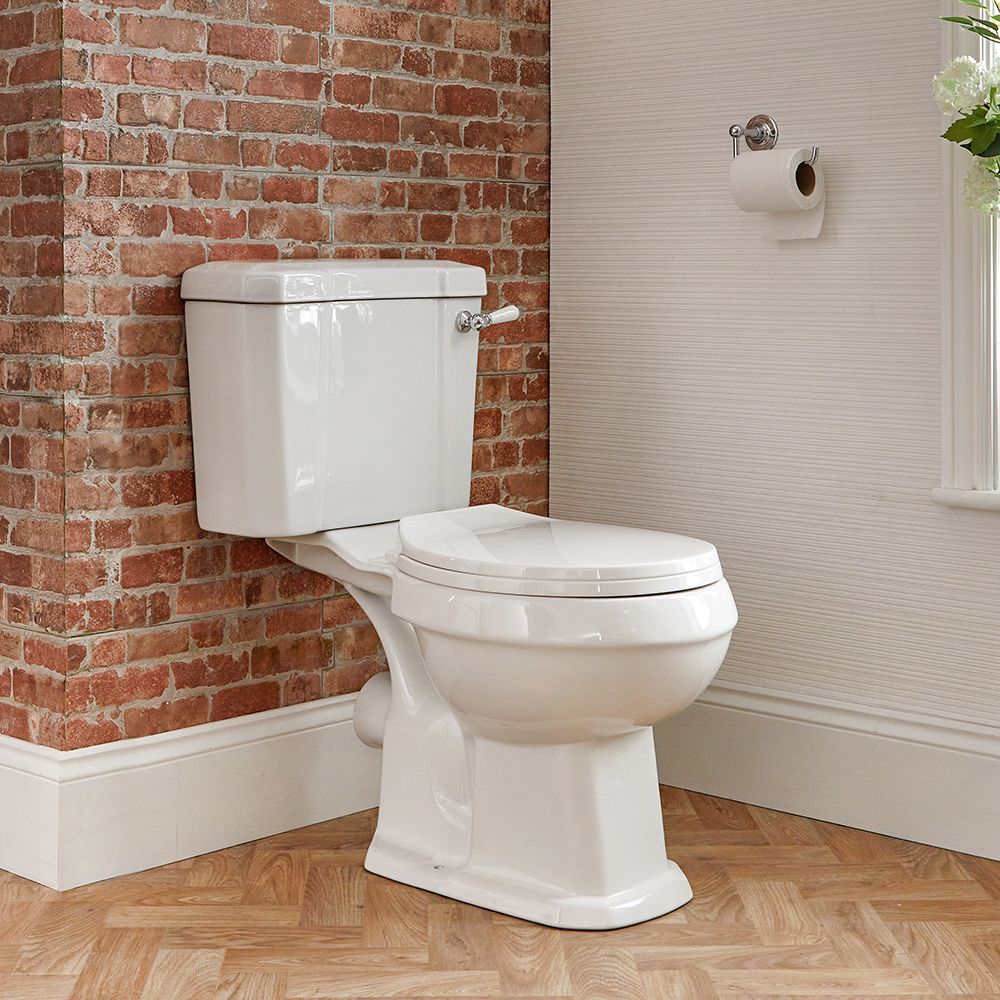 Milano Richmond - Traditional Close Coupled Toilet and Pedestal Basin Set