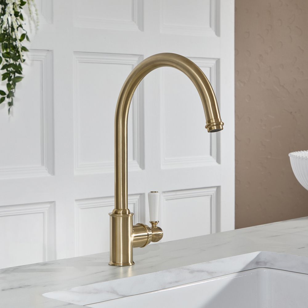 Milano Elizabeth - Single Lever Traditional Kitchen Mixer Tap - Choice ...