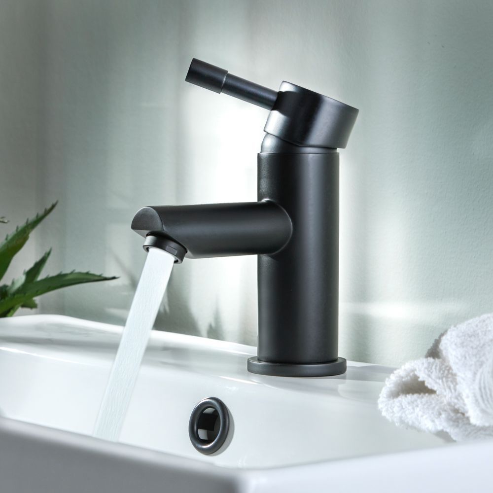Milano - Modern Round Basin Mixer and Bath Shower Mixer Tap Set ...